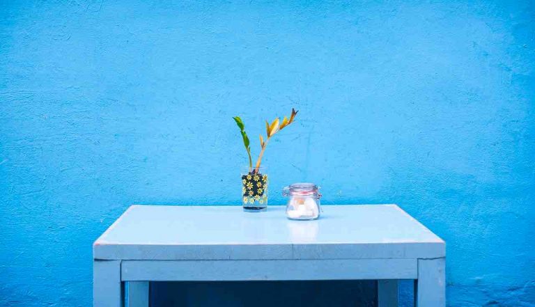 Color Treatment In Ayurveda: Paint Your Life With Wellness